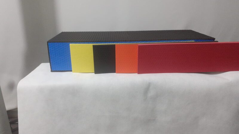 Step de Madeira com EVA (tam. 15 / 30 / 80) – Orto Fitness