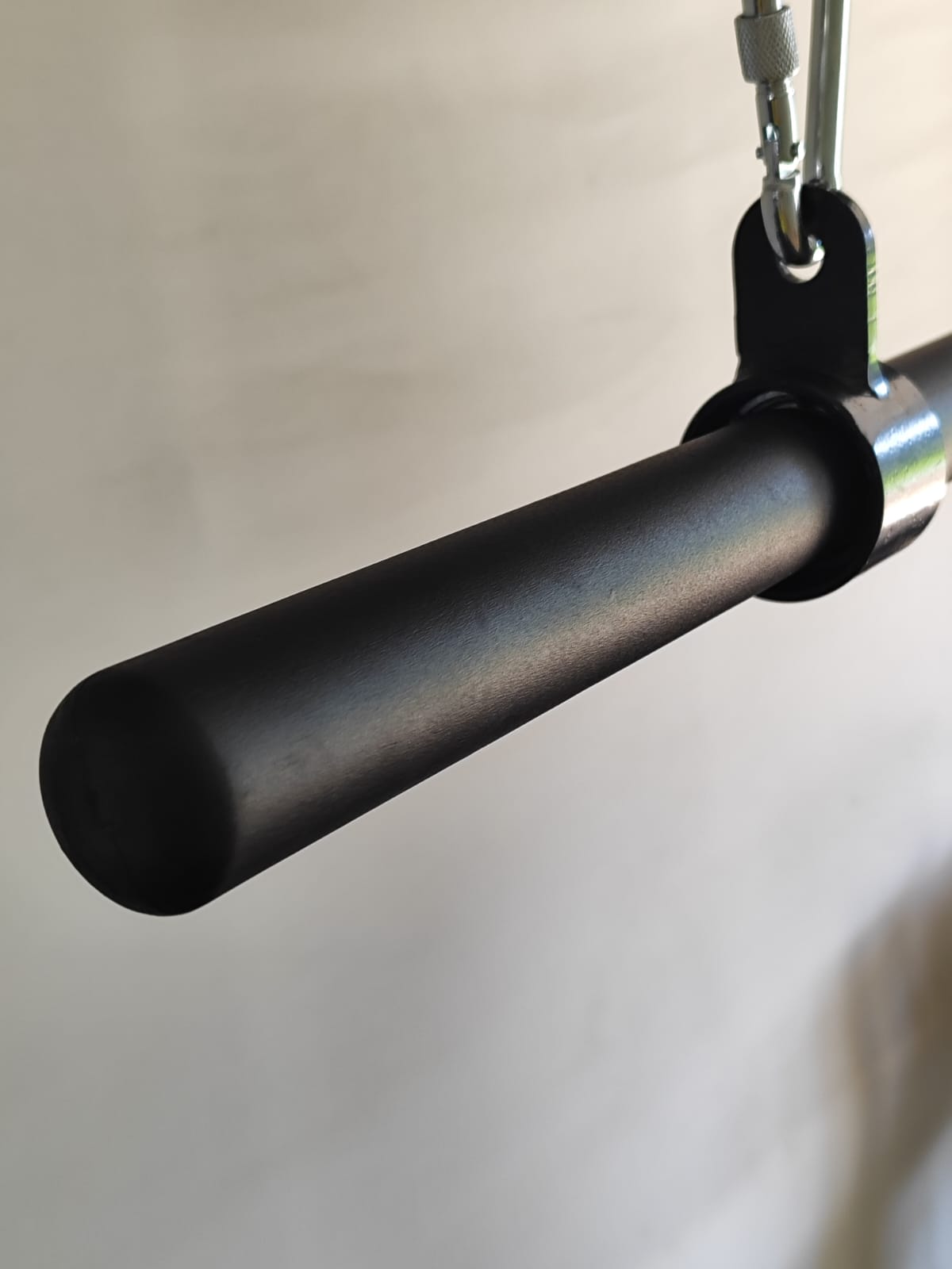 Puxada Barra Reta Rolamentada 40 Cm Com Mosquetão Cromado – Orto Fitness