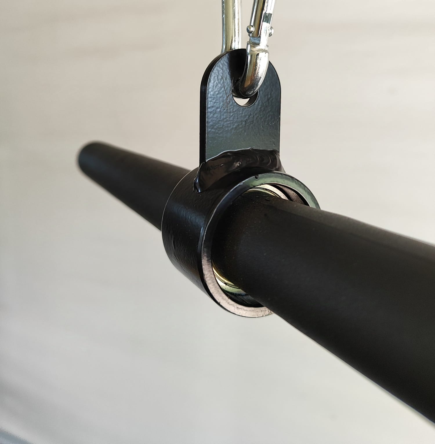 Puxada Barra Reta Rolamentada 40 Cm Com Mosquetão Cromado – Orto Fitness